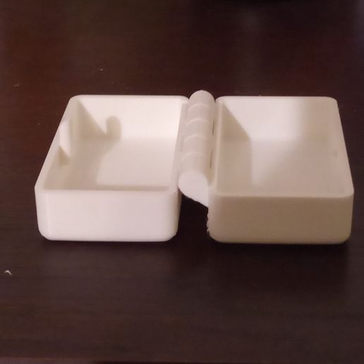 📦 1 PC.HINGED BOX・Free STL File for ・Cults