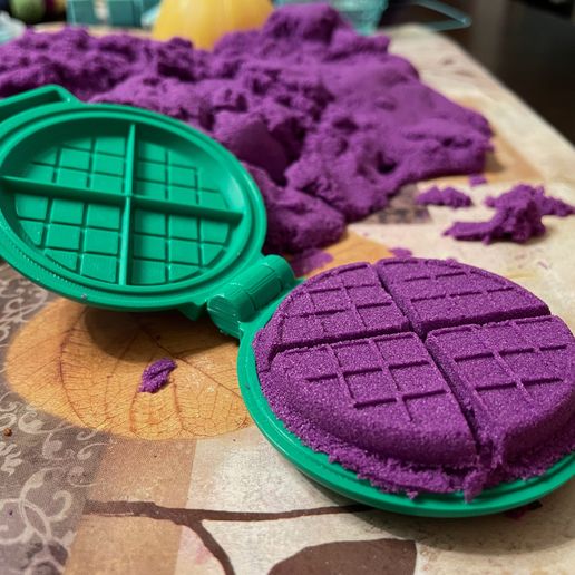 3D print Waffle maker print in place • made with X1C・Cults