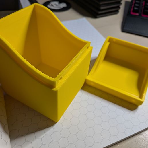 📦 Deck Box 100 Count Optional mag Lid・Free STL File for 3D printing・Cults
