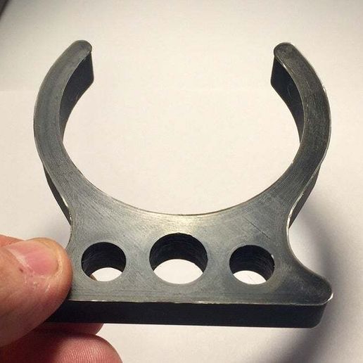 💭 Pipe Clip・Free STL File for ・Cults