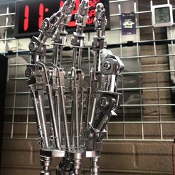 3D printed DIY Life-Size Terminator Arm Lamp • made with creality 51S・Cults