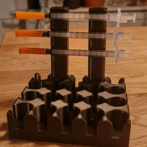 🧪 Vial and syringe holder・ STL File for ・Cults