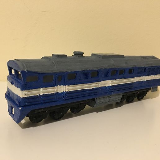 🚆 2TE116 Russian Diesel Train in H0 (1:87)・Free STL File for ・Cults