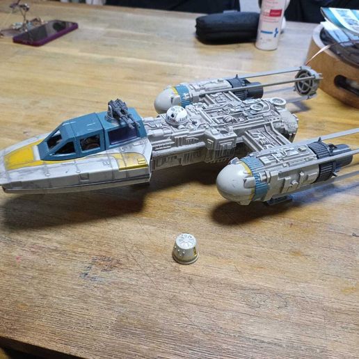 ⭐ Star Wars - Y-Wing (2007) - R2 Astromech・ STL File for 3D printing・Cults