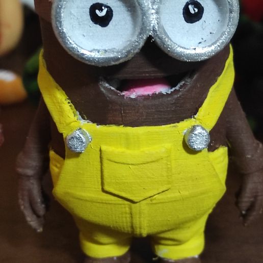 👹 Minion Groot (free this week) - Desktopable minifig + keyring ...