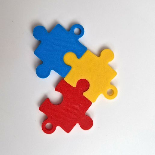 STL file Puzzle piece keychain 🧩 ・3D print design to download・Cults