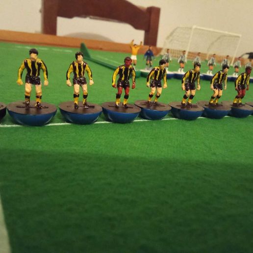 ⚽ Subbuteo style players・ STL File for 3D printing・Cults