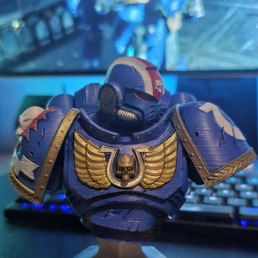 3D printer Bust of Captain Talius • made with Creality K1C・Cults