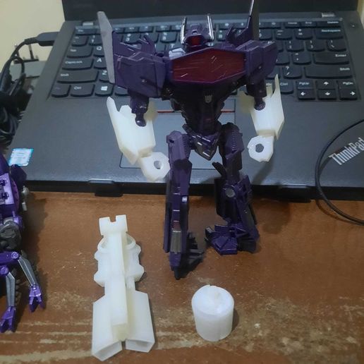 STL file Arms for Deluxe Class FOC Shockwave 🤖 ・3D print design to ...