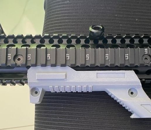 🧸 Futuristic Horizontal grip・ STL File for 3D printing・Cults