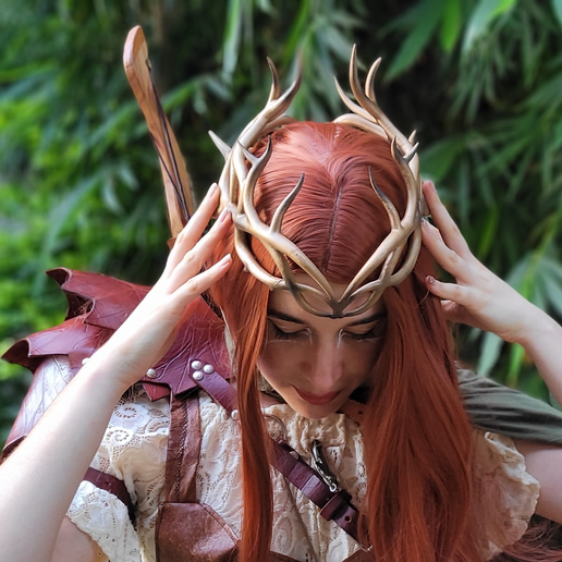 👑 Regal Antler Crown – Fantasy Forest Cosplay Prop & Ornament・ STL File ...