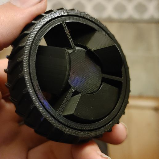 👌 Tri-Gyro Fidget Spinner・Free STL File for 3D printing・Cults