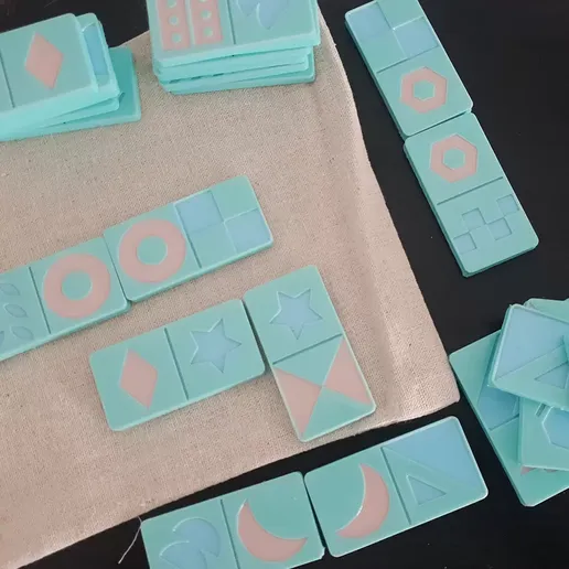 🧩 Set of 28 Shape Matching Dominoes・ STL File for ・Cults