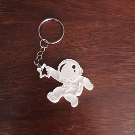 🧑‍🚀 Astronaut keychain・Free STL File for 3D printing・Cults