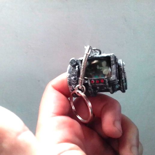 🔑 key ring fallout pip-boy3000!・ STL File for 3D printing・Cults