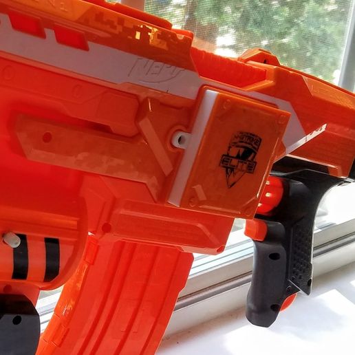 🔋 Nerf Demolisher extended battery door・Free 3D File for ・Cults