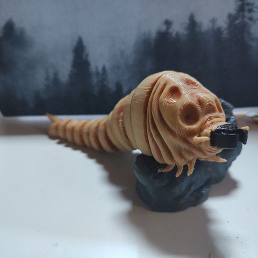 👹 Mothra larva - articulated・ STL File for ・Cults