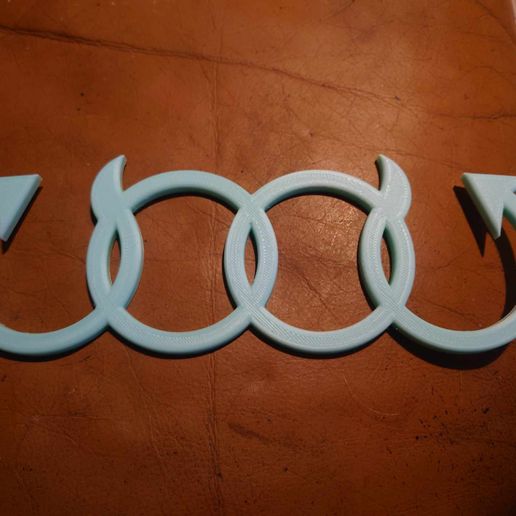 3D printing Audi Logo • made with craftbot flow idex・Cults
