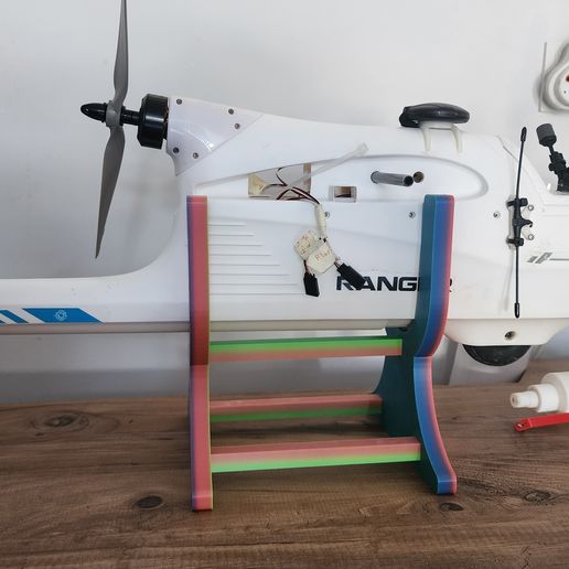 STL file Radio Controlled Plane Stand 📻 ・3D printer model to download・Cults