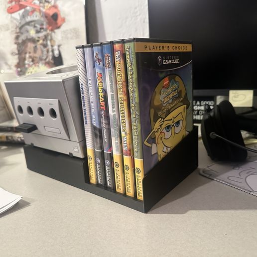 STL file Game Cube Stand 🎨 (OBJ and 3MF)・3D printer model to download・Cults