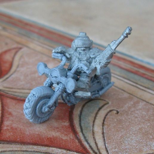 🛰 Tofty's Space Dwarf Bike & Trike 28mm・Free STL File for 3D printing・Cults