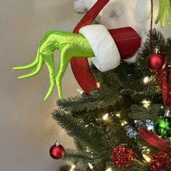 3D printing The Grinch Hand Wall Mount • made with Prusa Mk3s・Cults