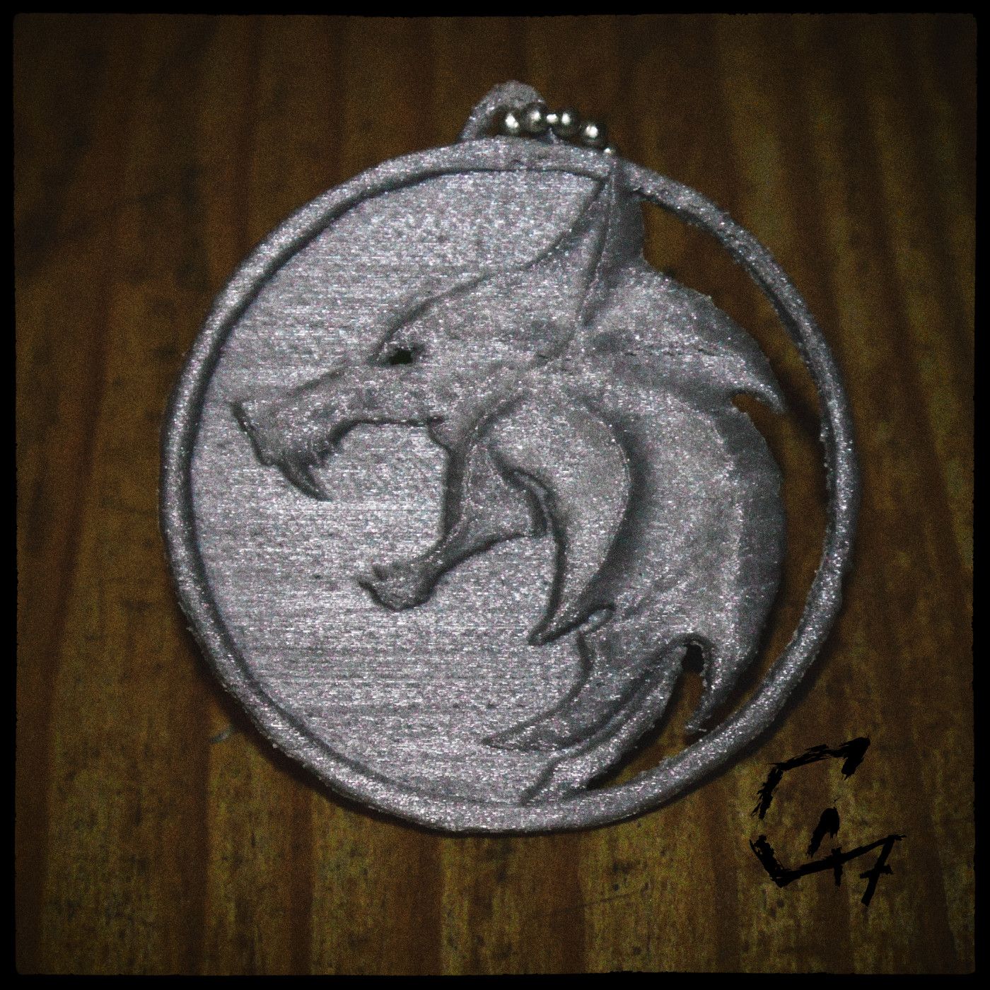 Télécharger le fichier STL gratuit Médaillon du loup du sorcier • Objet pour impression 3D • Cults