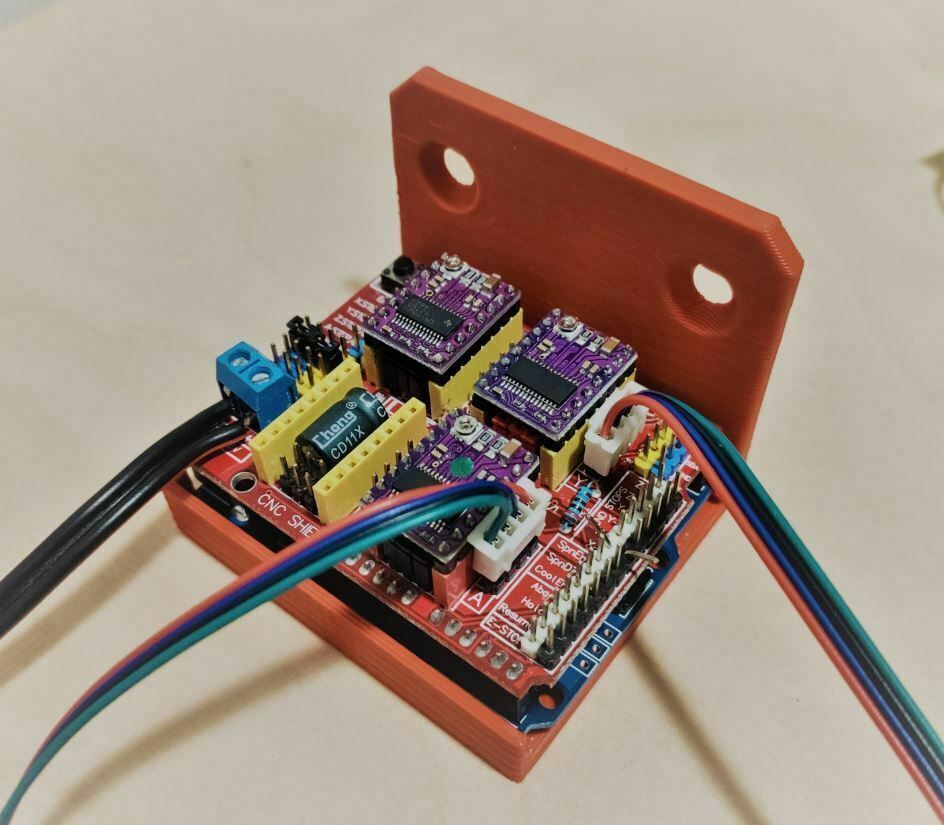 Free STL file Arduino holder remix・3D printing model to download・Cults