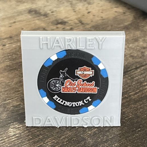 STL file Harley Davidson Collectable Poker Chip Display Stand 🏍️ ・3D ...