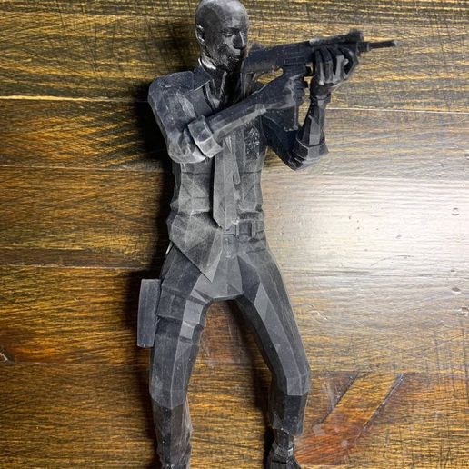 Free STL file L4D Louis Low-Poly Rigged 👨 ・Design to download and 3D ...