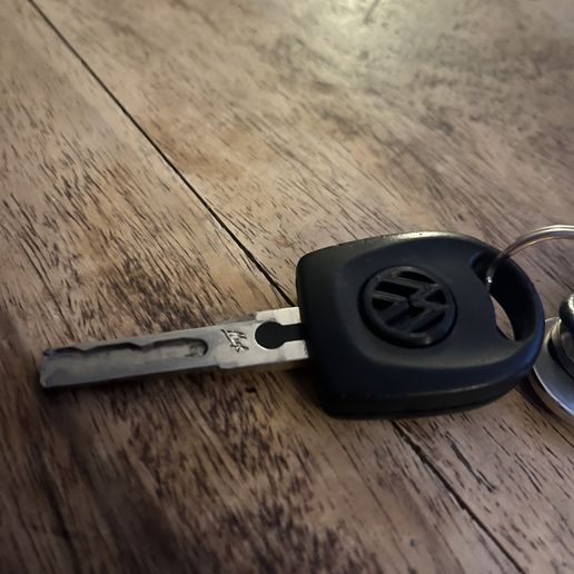 STL file VW key button 🔑 ・3D printable model to download・Cults