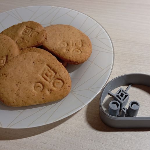 STL file HoloEN fans cookie cutters 🍪 ・Design to download and 3D print ...