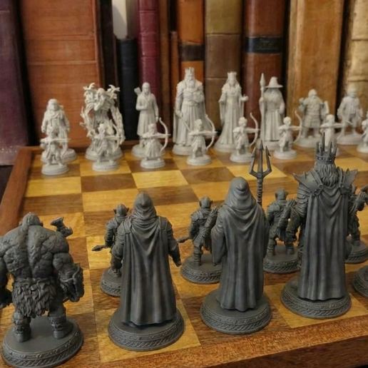 ♟️ Lord of The Rings Chess Set・ STL File for 3D printing・Cults