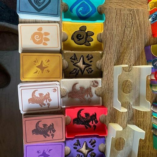 Free STL file Flamecraft Card Holders Remix 🎲 (3MF)・3D printable model ...