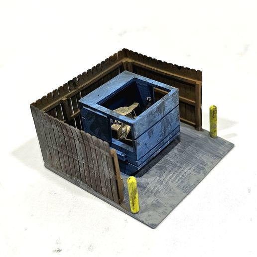 🗑️ HO SCALE DUMPSTER ENCLOSURE・ STL File for ・Cults
