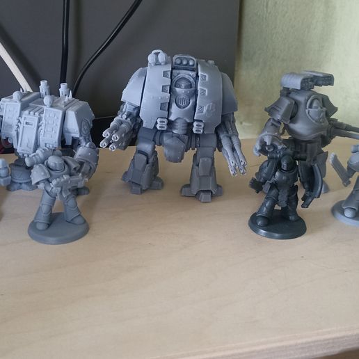 🤖 Heavy Robot "Crusher" (+presupported)・ 3D File for 3D printing・Cults