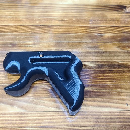 💎 DiamondBack 4-Inch Angled Foregrip・ STL File for 3D printing・Cults