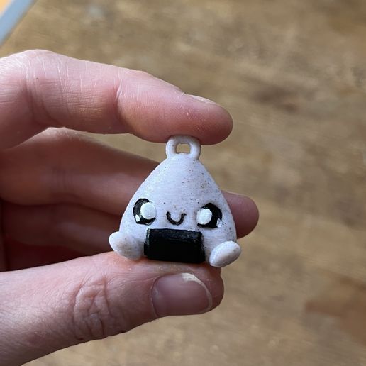 👹 Cute Onigiri Keychan・Free STL File for 3D printing・Cults