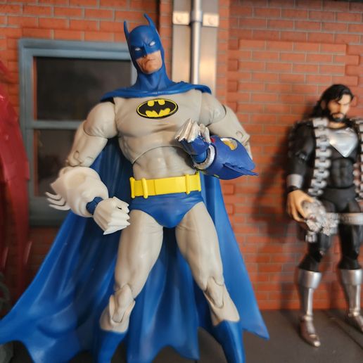 🤲 Azbats gauntlets fists hands mcfarlane figure Azrael Batman ...