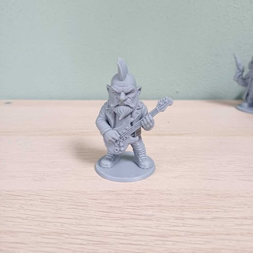 🪨 Punk Rock Gnome with Electric Guitar・ STL File for 3D printing・Cults