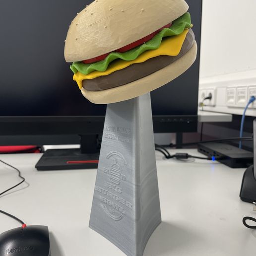 🏆 Burger Trophy (Super Bowl / Vince Lombardi Trophy Design)・ 3D File ...