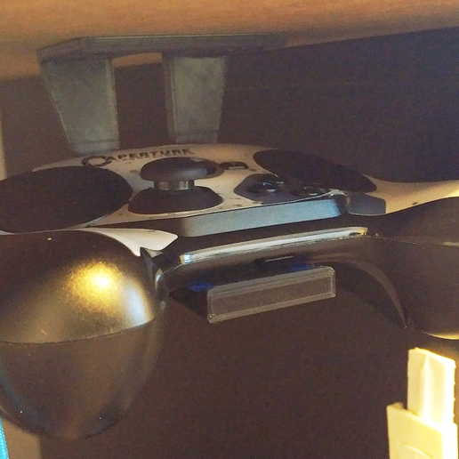 🪝 Controller under desk holder hook・Archivo STL Gratis para ・Cults