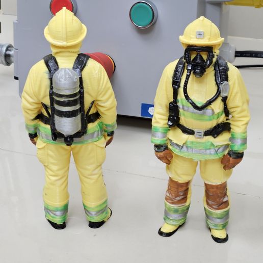 🧑‍🚒 Didactica3d Firefighter Figure with SCBA - Didactic Emergency ...