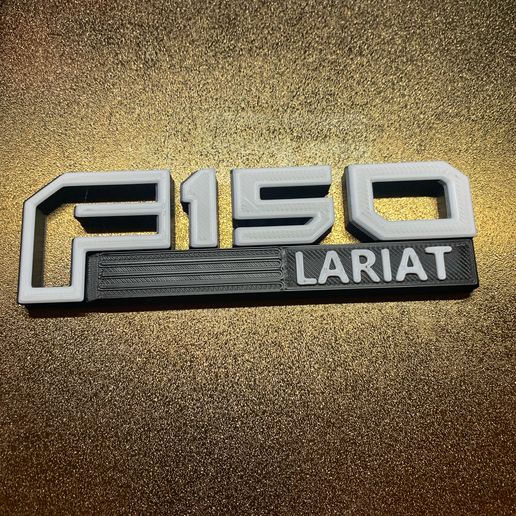🚙 2015+ Ford F150 "Lariat" Emblem・ STL File for ・Cults