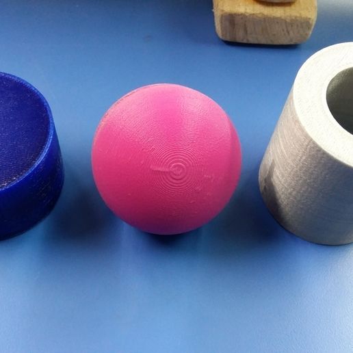 🧪 Physics experiment - Which Reaches the Bottom First? - same mass ...