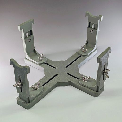 🖼️ Adjustable Scale Models Painting Stand・3D Print with the Anycubic ...