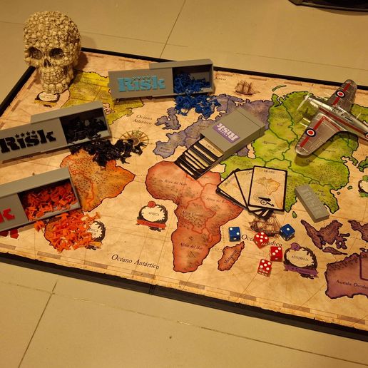 🃏 RISK - Troops and cards box・ STL File for 3D printing・Cults