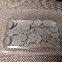 3D printing 25mm round bases for 6mm/8mm miniatures - Tech Shanty ...