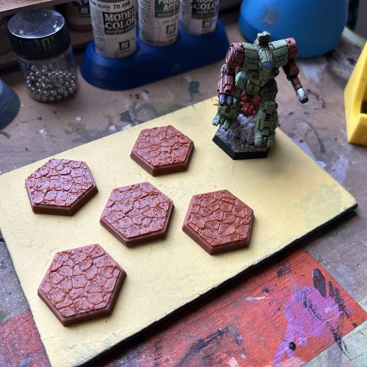 🔨 10x 35x30mm hex base with dry barren ground (battletech etc.)・3D ...