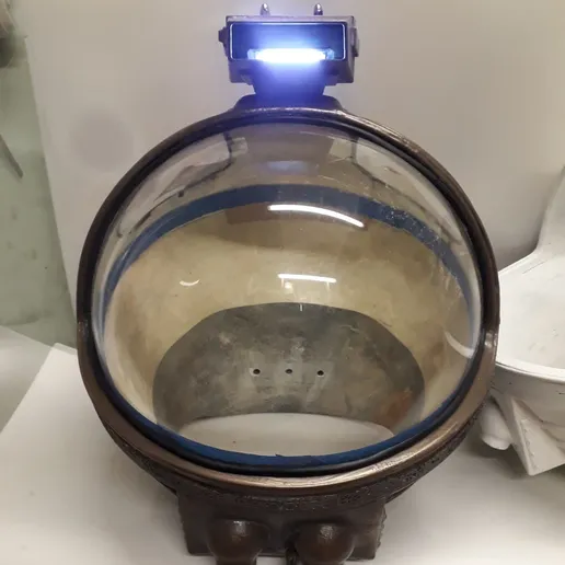 👽 ALIEN EVA HELMET・ STL File for 3D printing・Cults